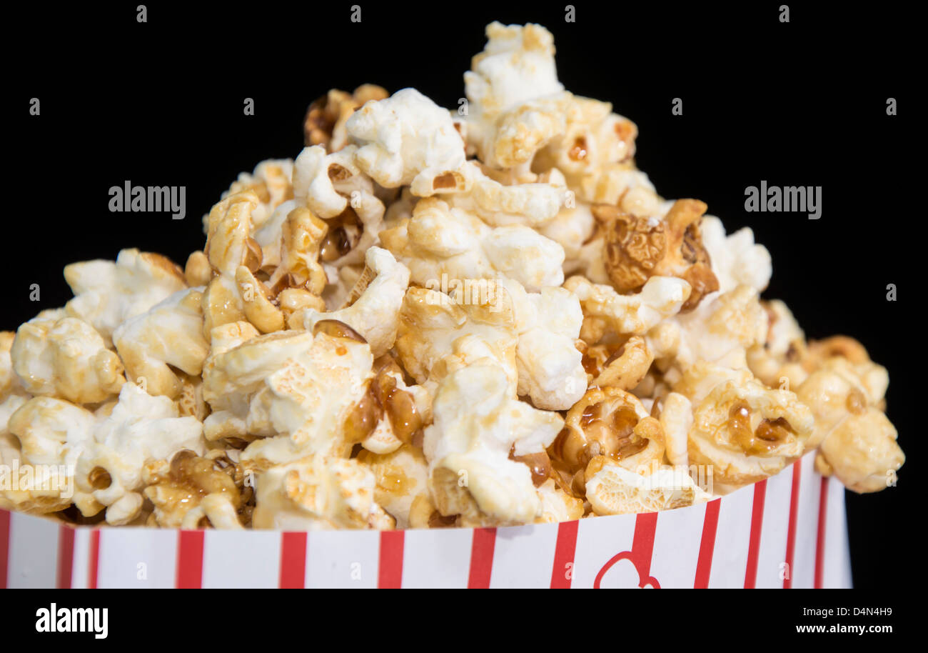 Popcorn isolated on black background Stock Photo - Alamy