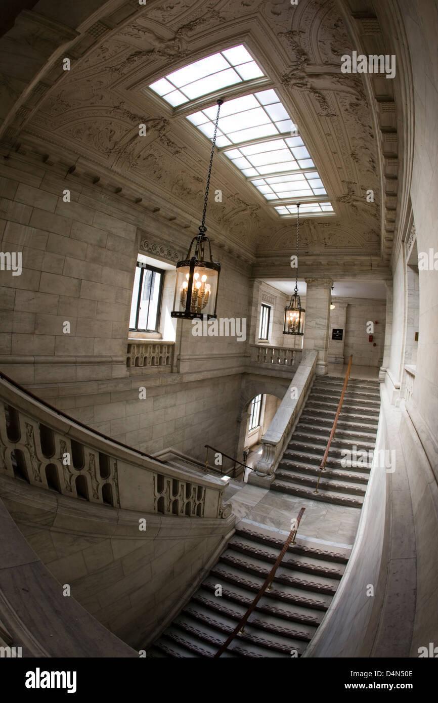 The stairs and stairwell inside the New York Public Library Stock Photo ...