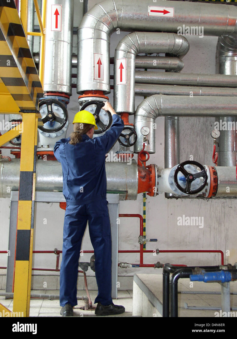 Working steam engineer hi-res stock photography and images - Alamy