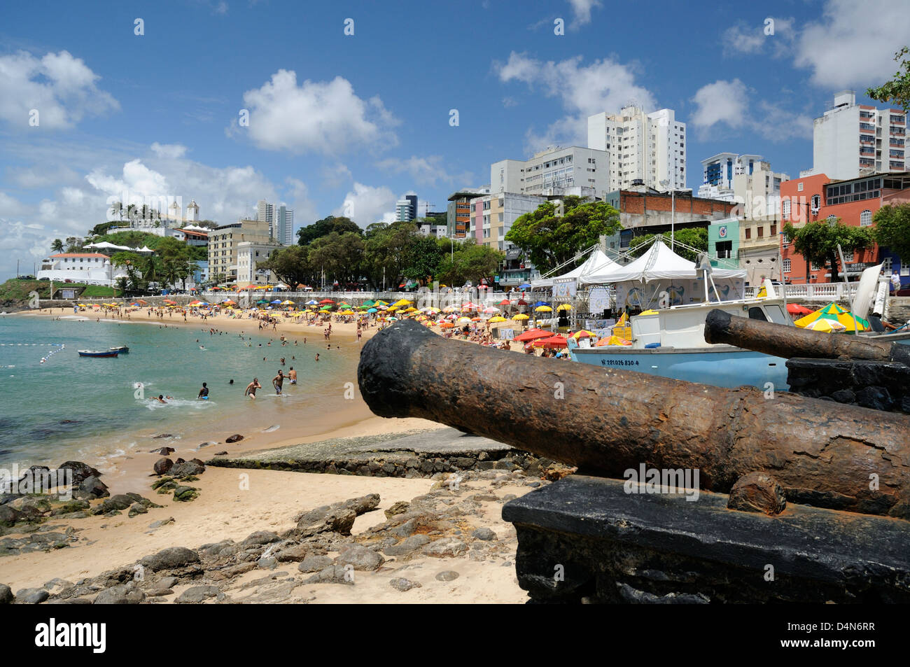 Sunning beach hi-res stock photography and images - Alamy