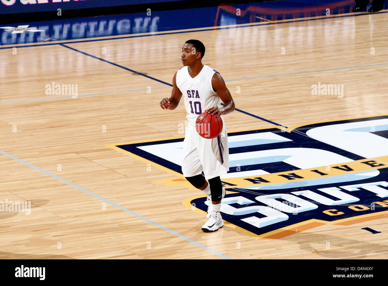 Merrell center hi-res stock photography and images - Alamy