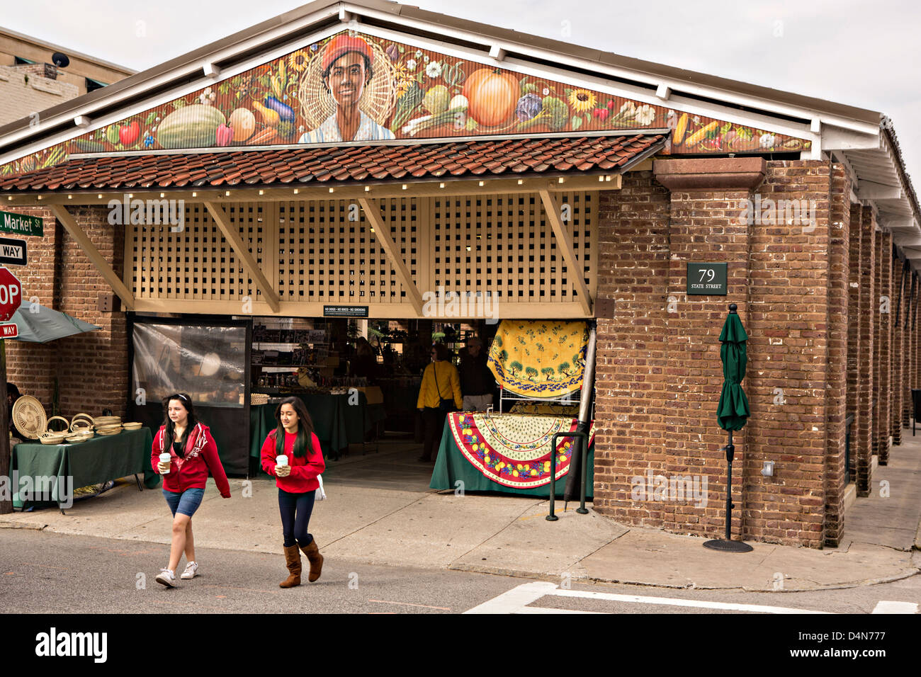 Historic Charleston City Market on Market Street in Charleston, SC ...