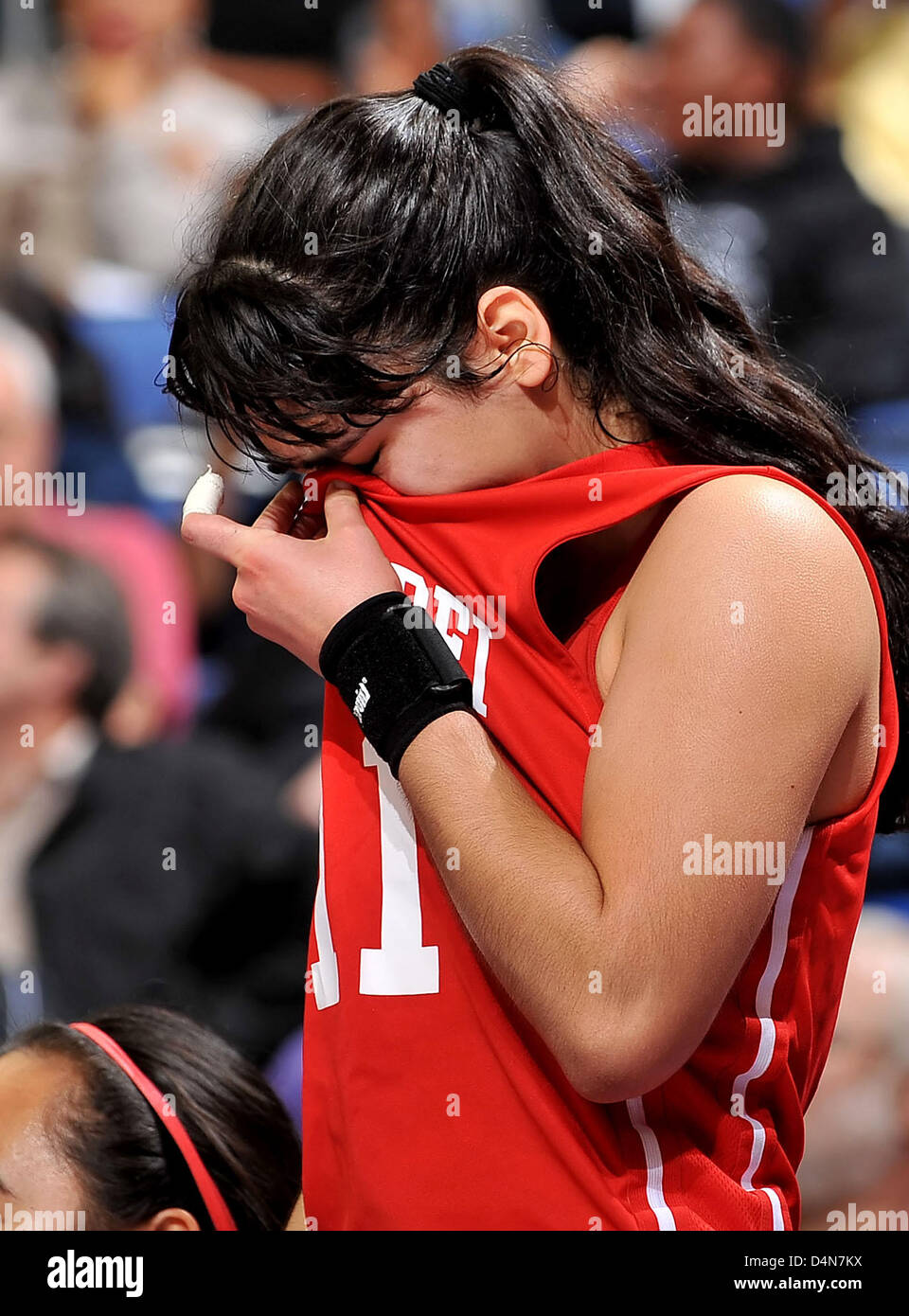 Girls prep basketball hi-res stock photography and images - Alamy