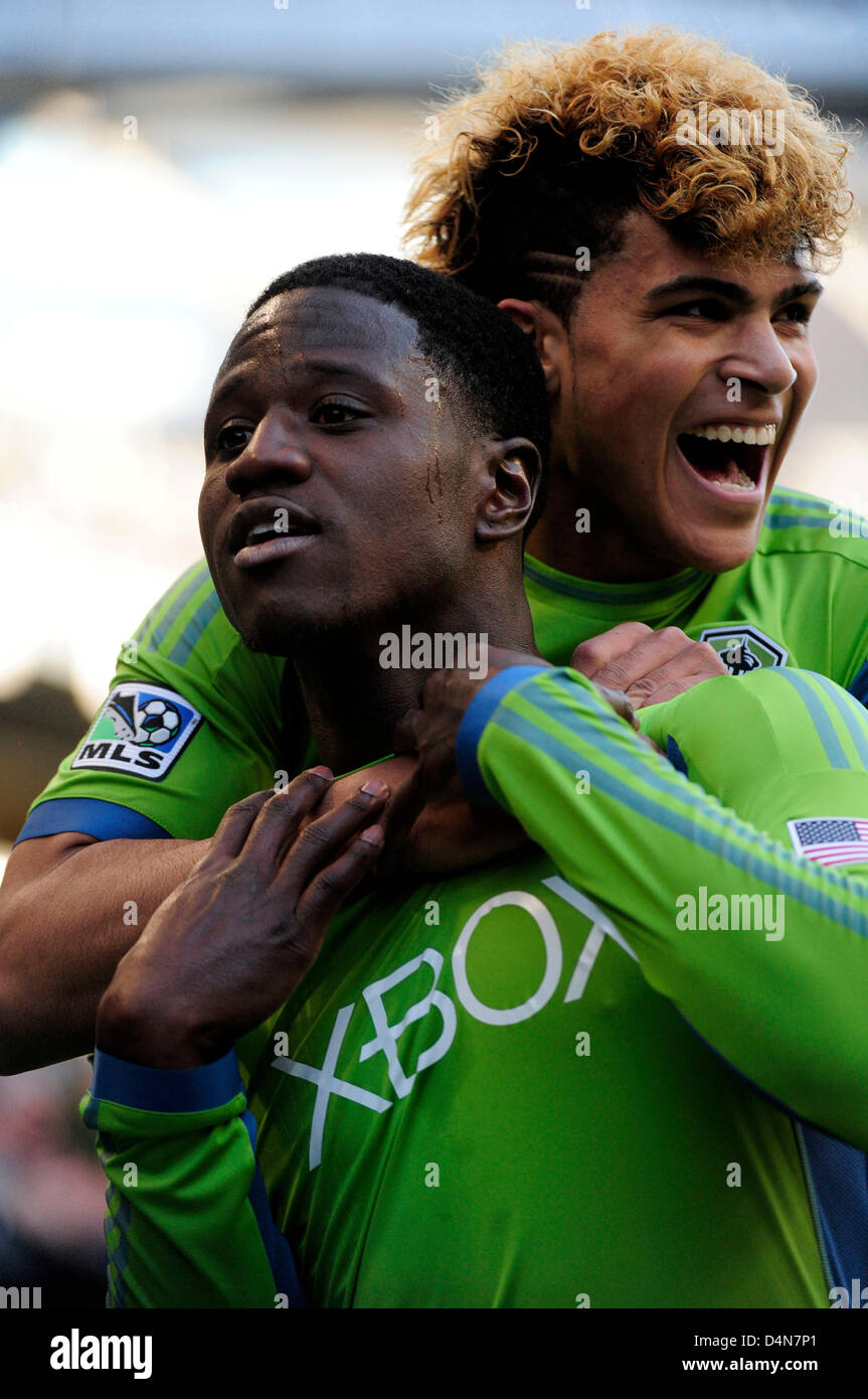 After scoring in the 1 1 draw hi-res stock photography and images - Alamy