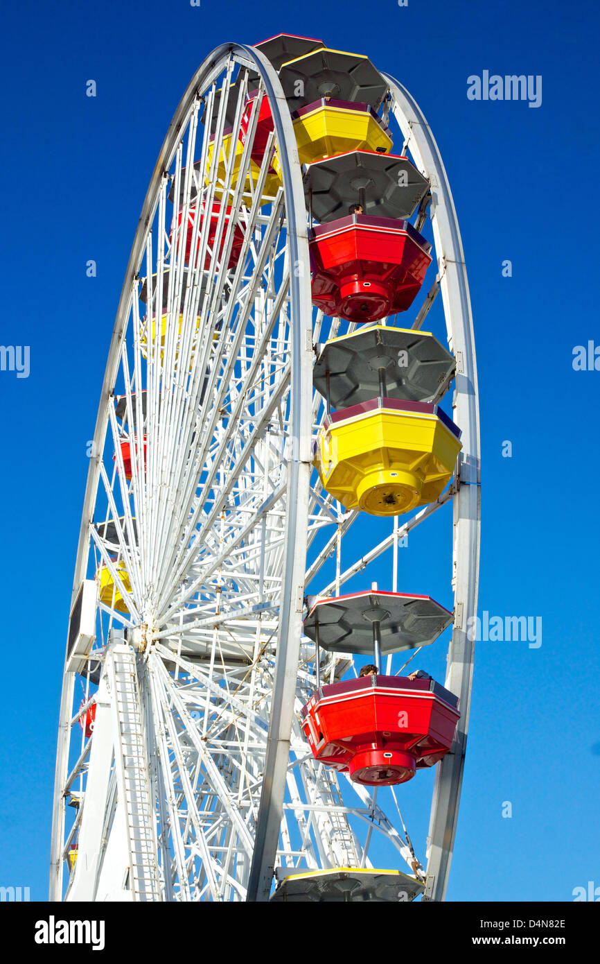 Underside stands hi-res stock photography and images - Alamy