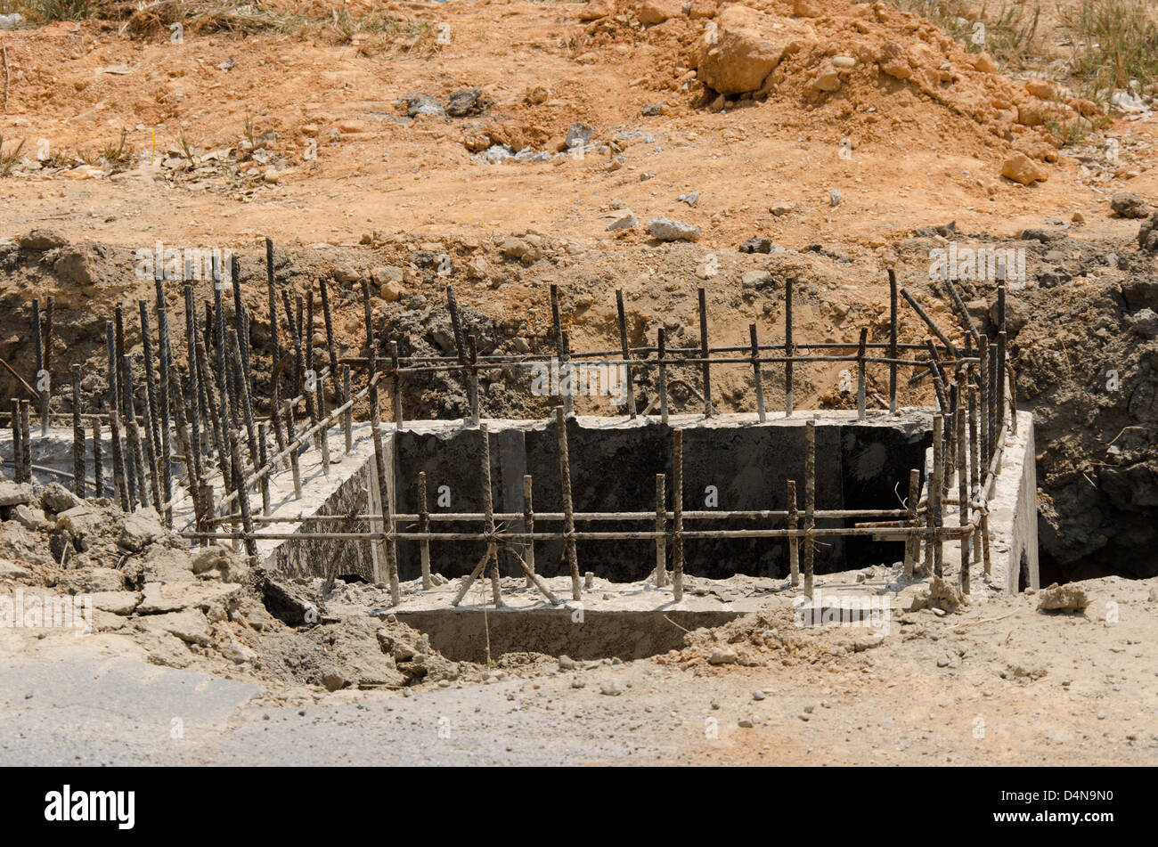 Warehouse pit hi-res stock photography and images - Alamy