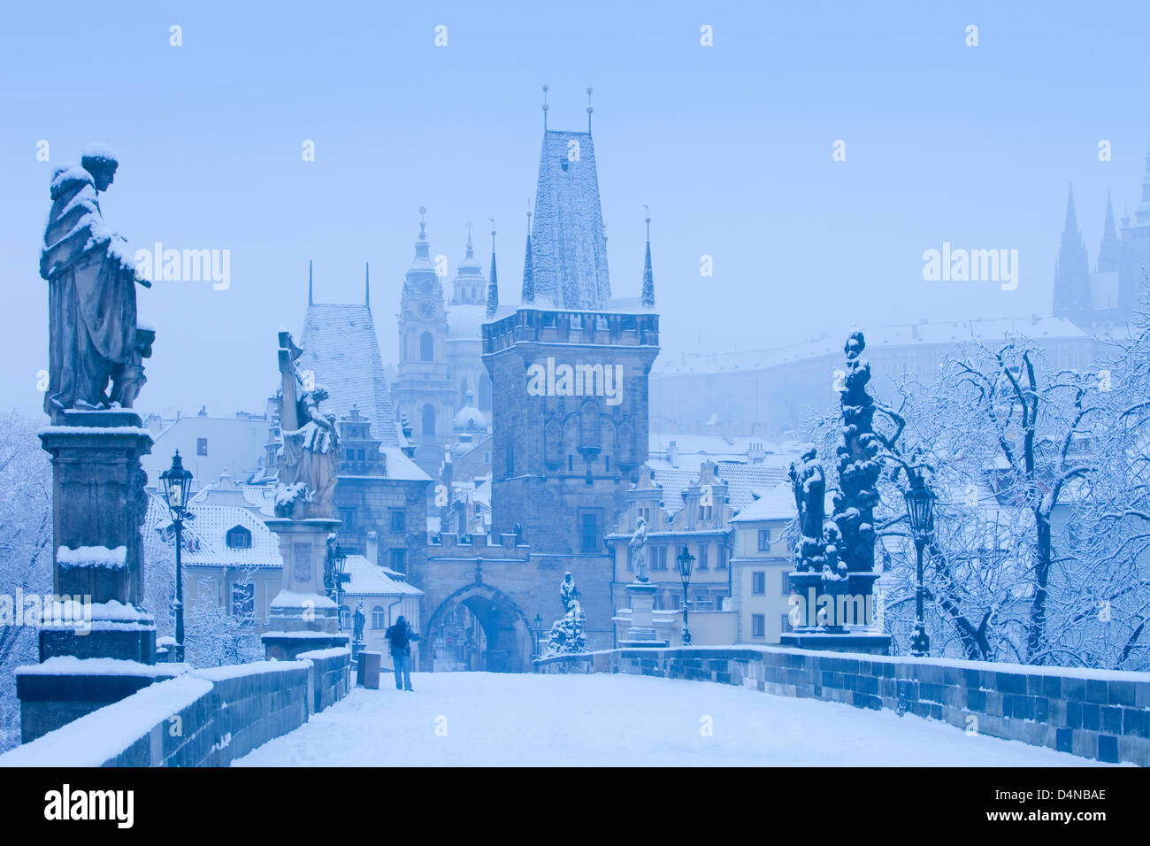 Charles bridge little quarter hi-res stock photography and images - Alamy