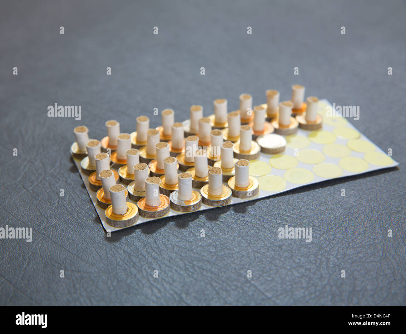Acupuncture needles tcm hi-res stock photography and images - Alamy
