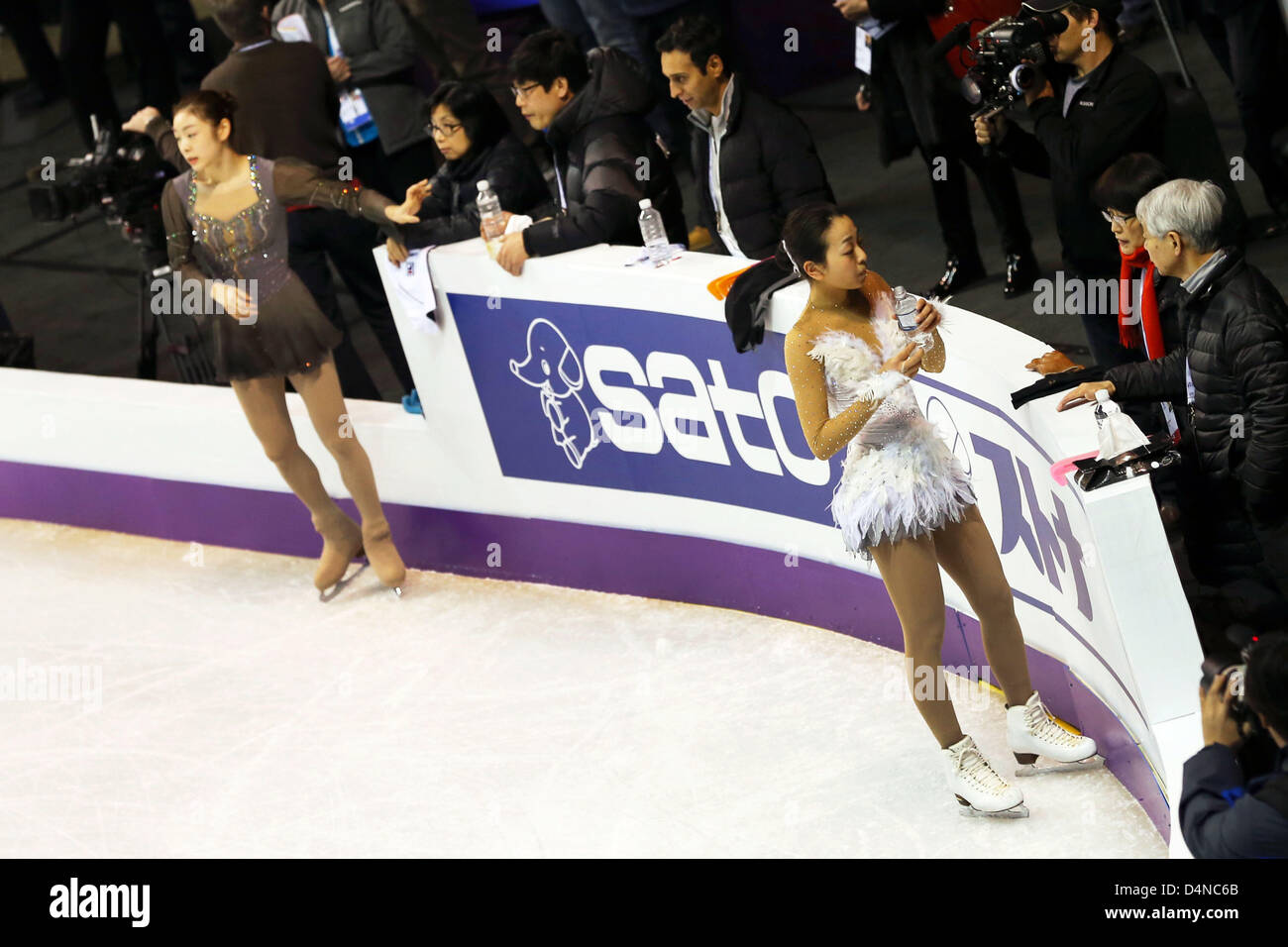 Kim yu na kor mao asada hi-res stock photography and images - Alamy