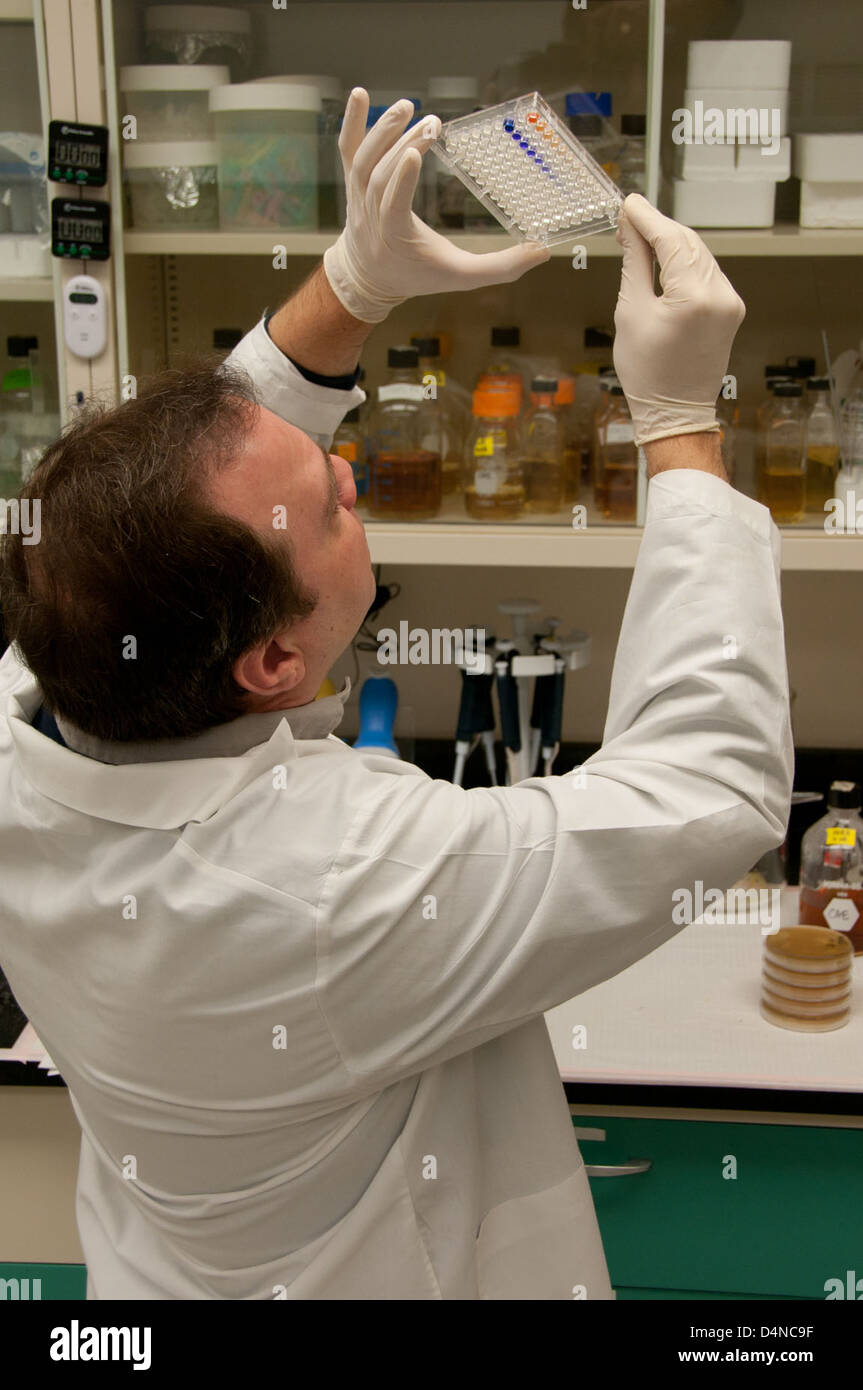 The FDA's National Center for Toxicological Research (NCTR) conducts ...