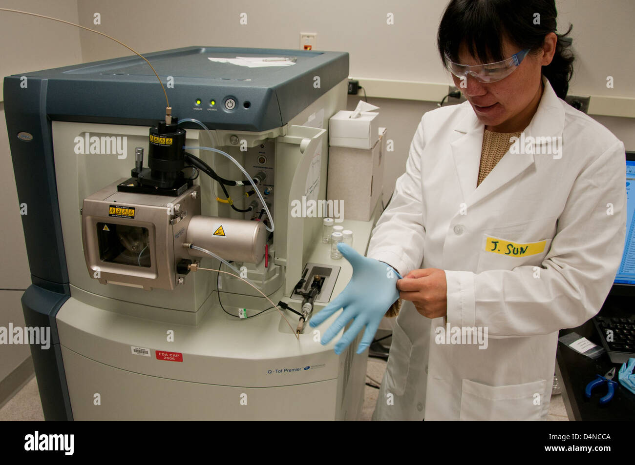 The FDA's National Center for Toxicological Research (NCTR) conducts ...