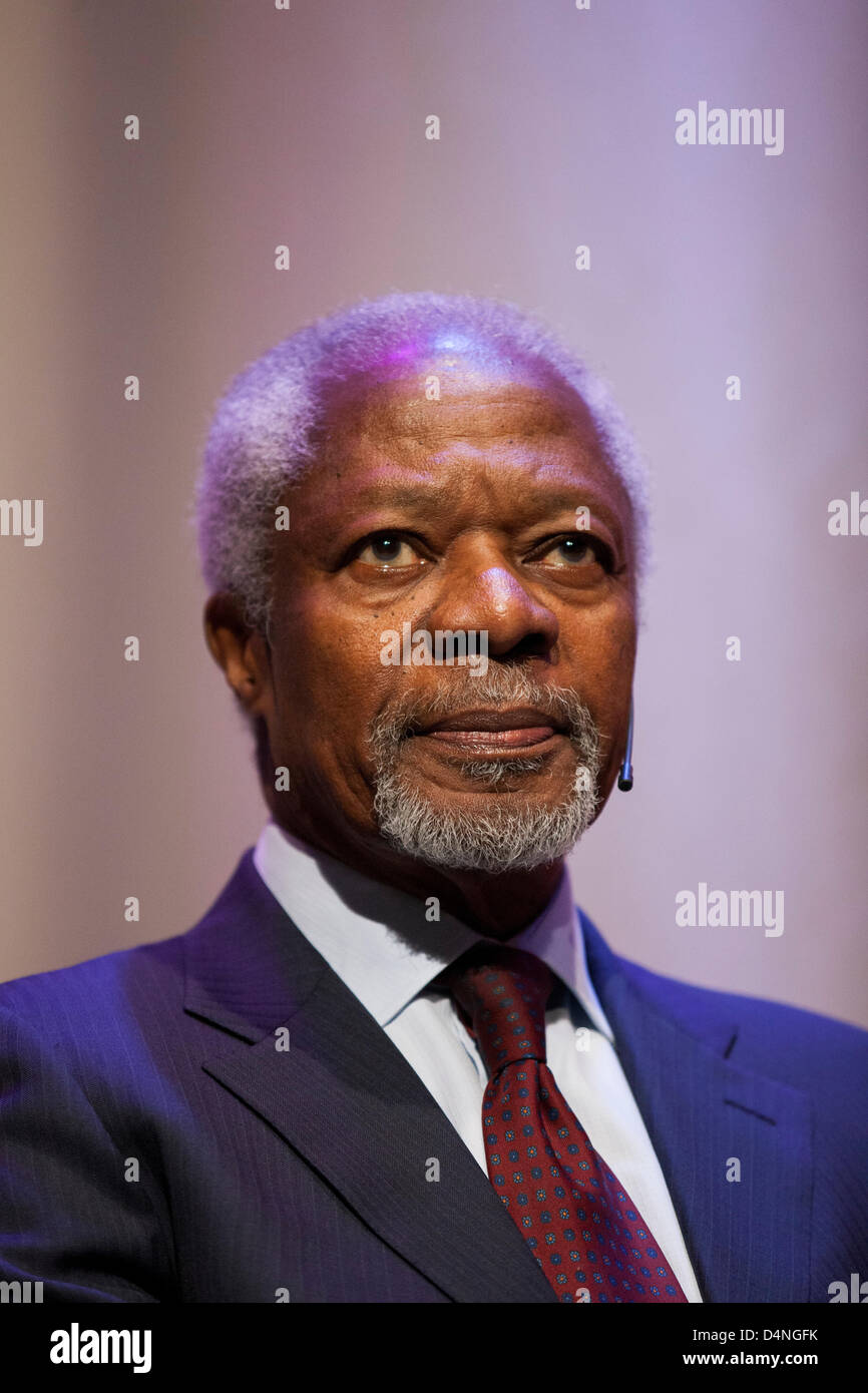 Former UN Secretary-General Kofi Annan sits on stage during a reading ...
