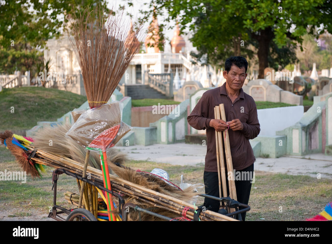 Broom maker hi-res stock photography and images - Alamy