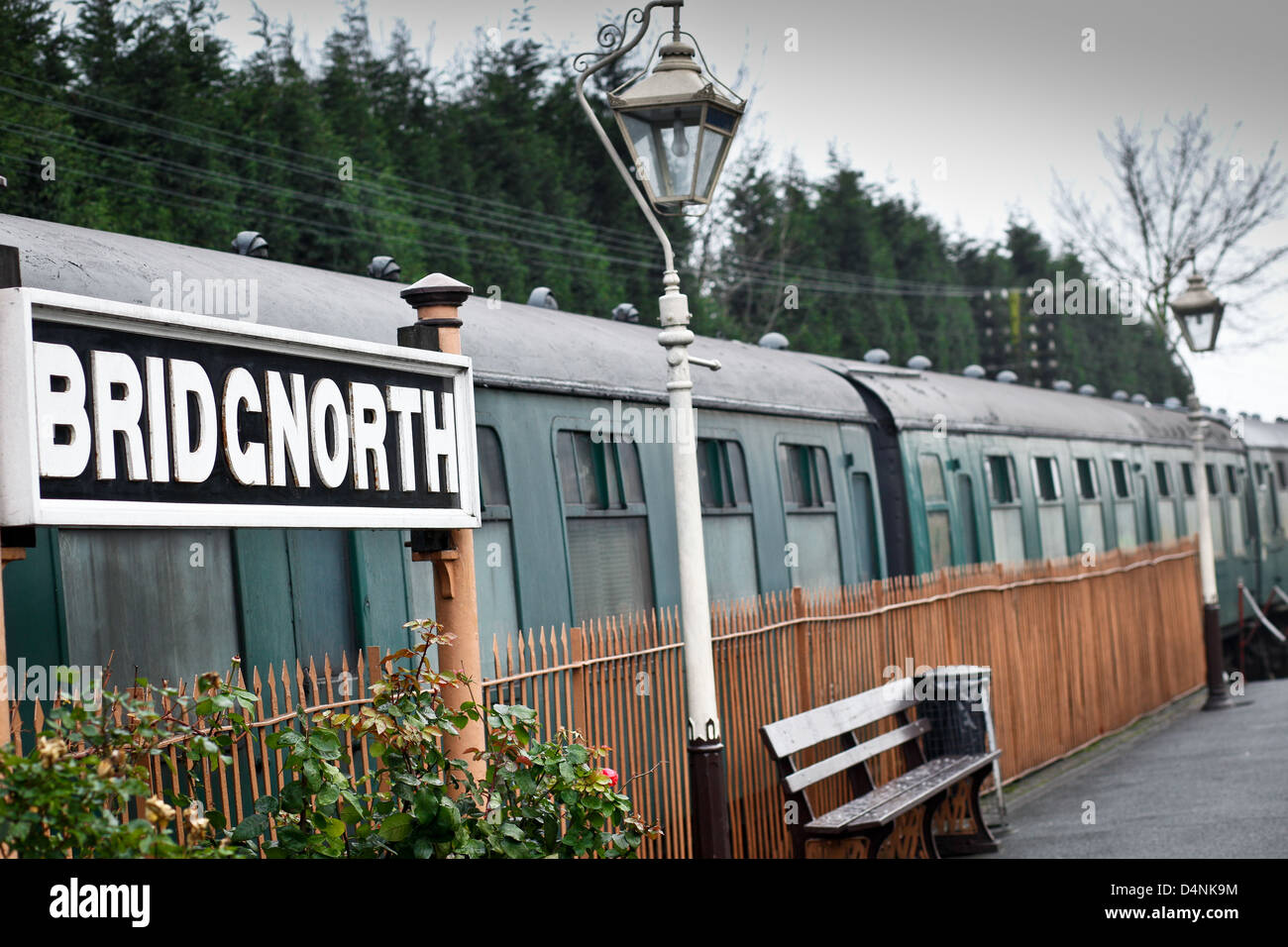 Carriages sign hi-res stock photography and images - Alamy
