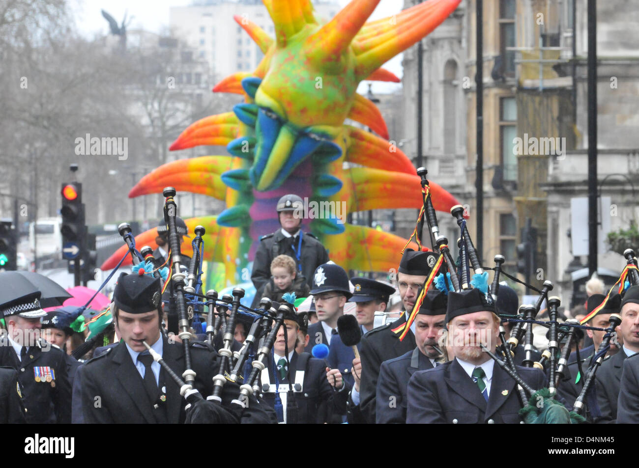 Marching along piccadilly in london hi-res stock photography and images ...