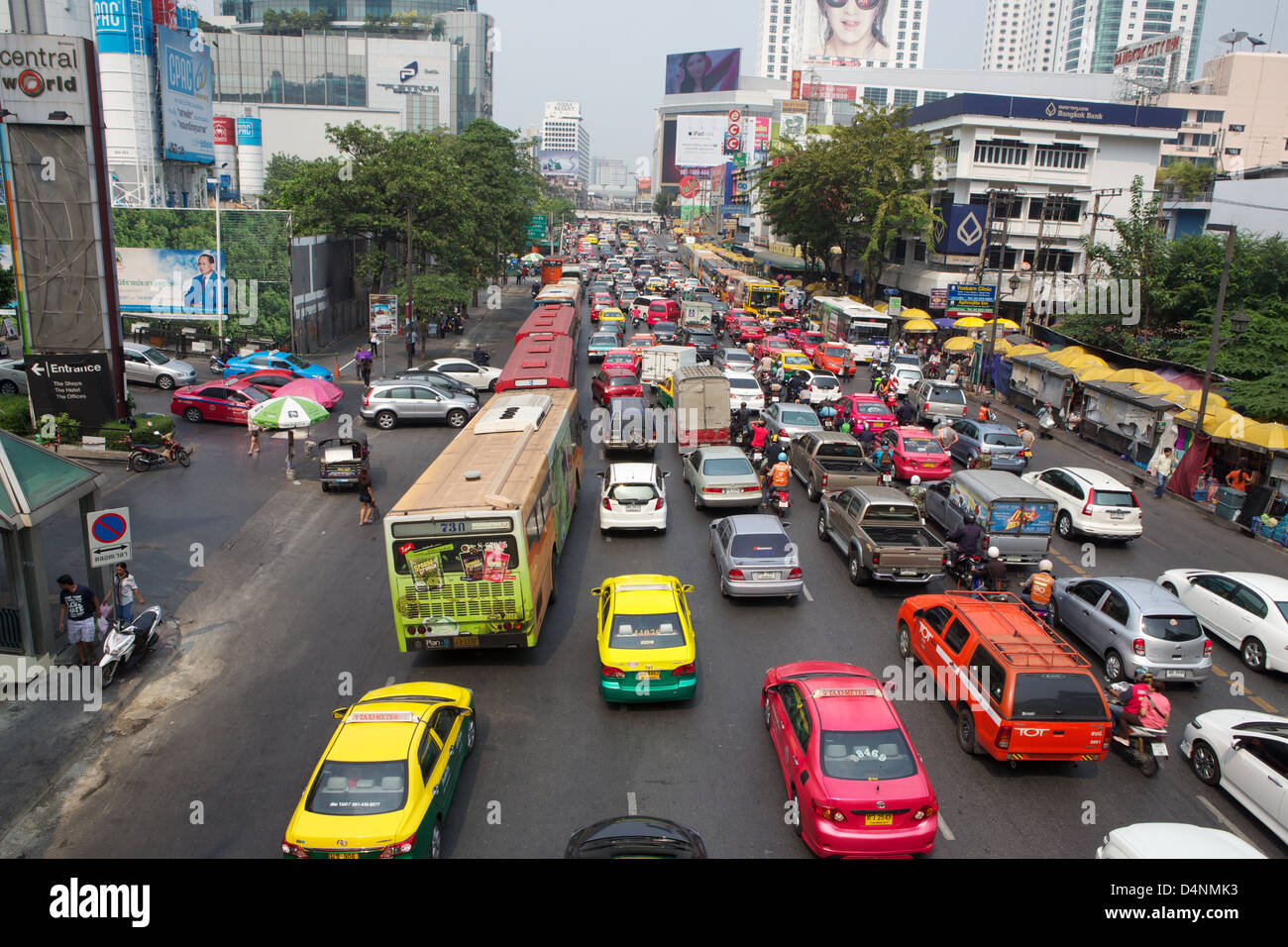Bangkok traffic congestion hi-res stock photography and images - Alamy