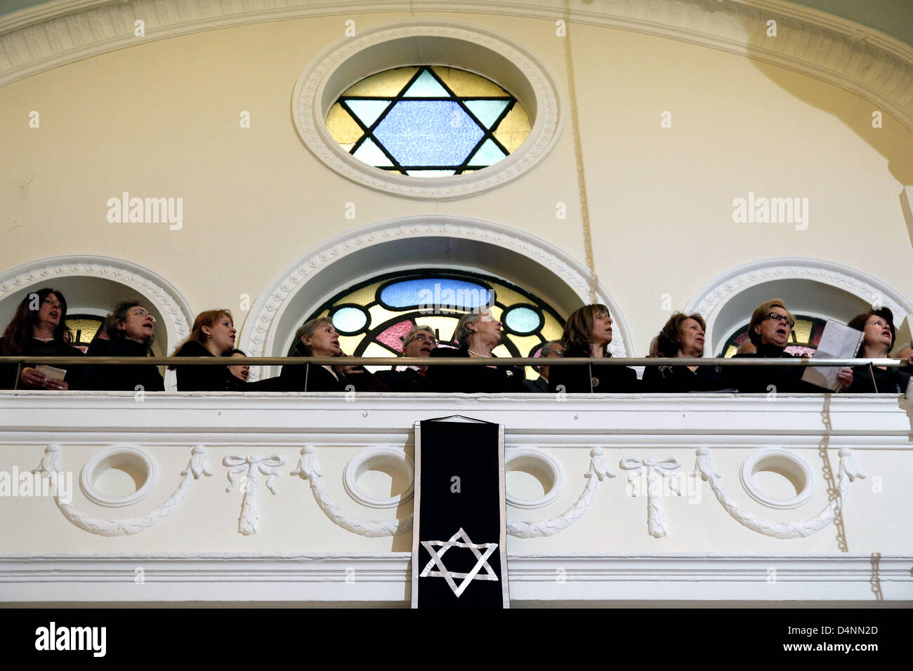 Greek Jews commemorate 70th anniversary of Auschwitz deportation. Greek ...