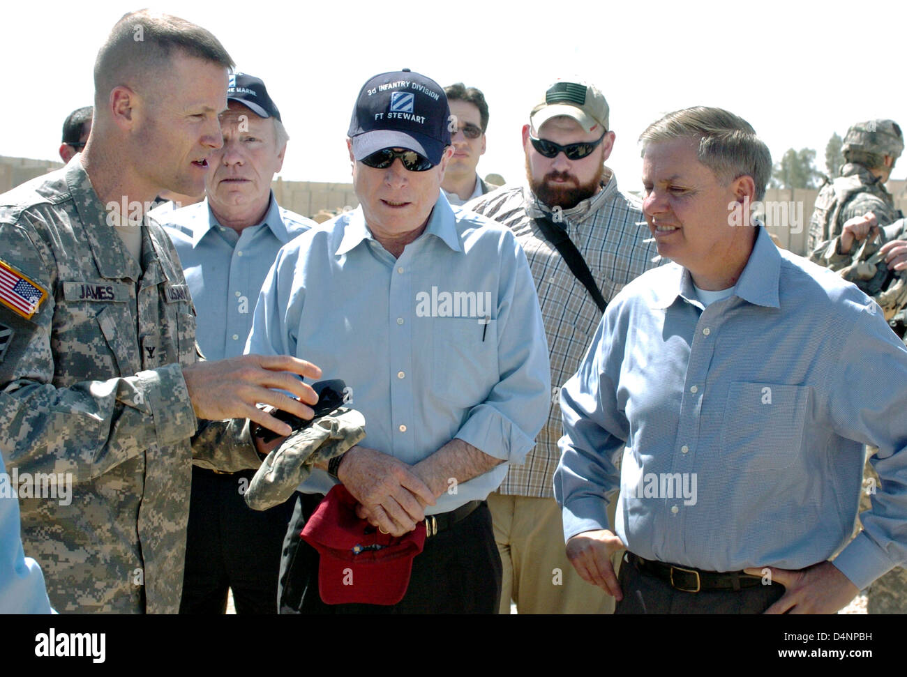 Lindsey graham and lieberman hi-res stock photography and images - Alamy