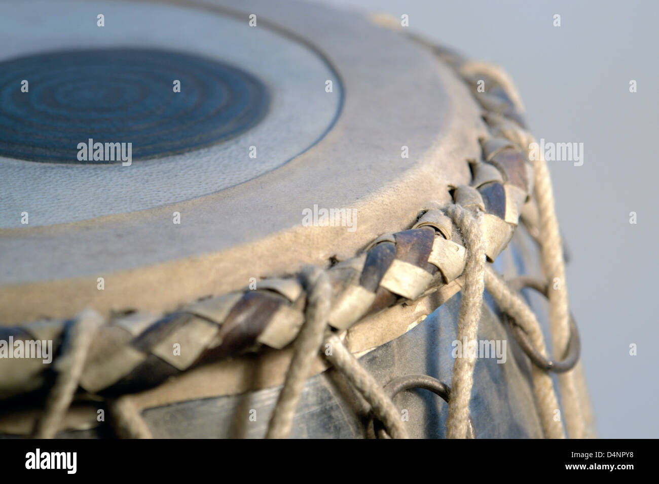 Tabla drum hi-res stock photography and images - Alamy