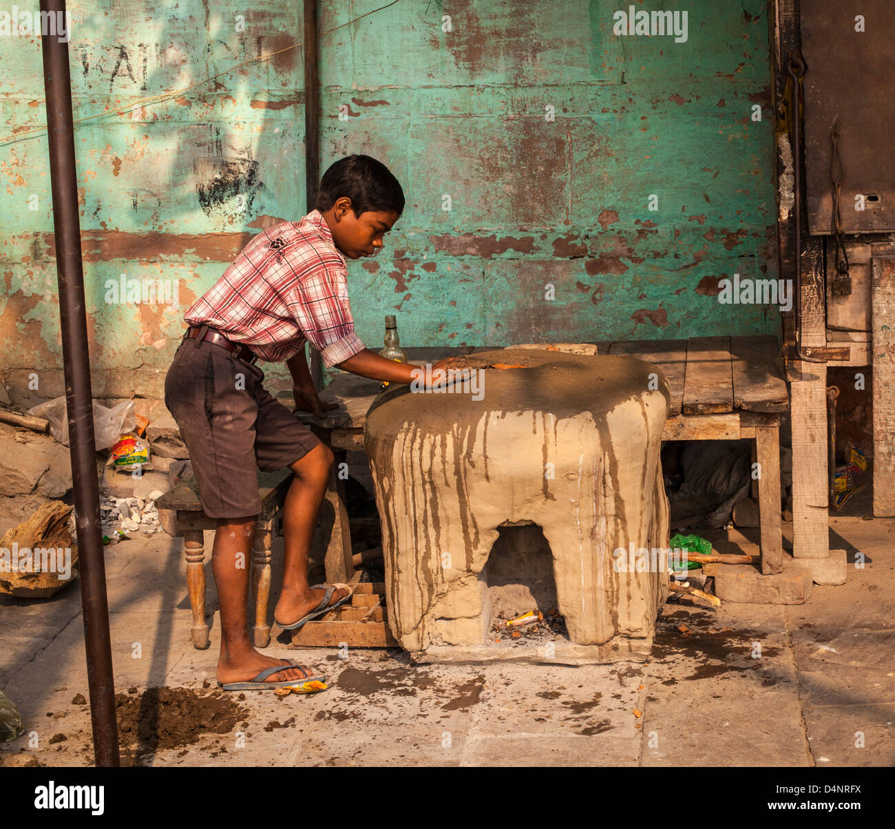 13 years old indian boy hi-res stock photography and images - Alamy