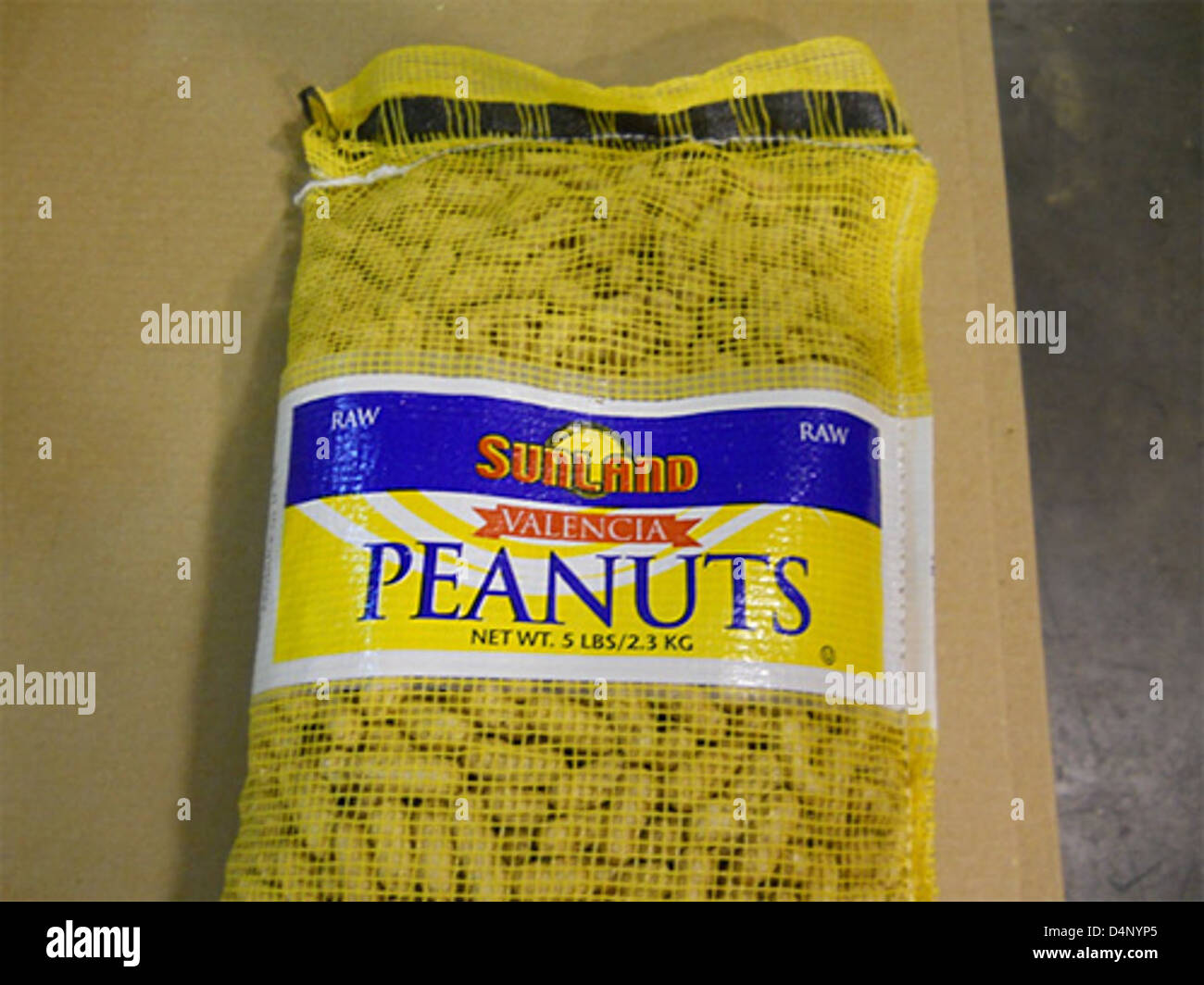 U s valencia peanuts hi-res stock photography and images - Alamy