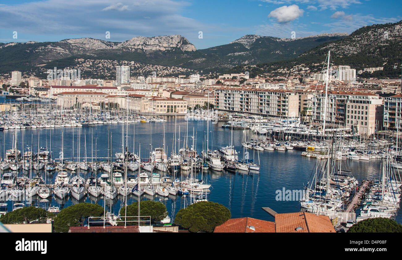 Toulon hi-res stock photography and images - Alamy
