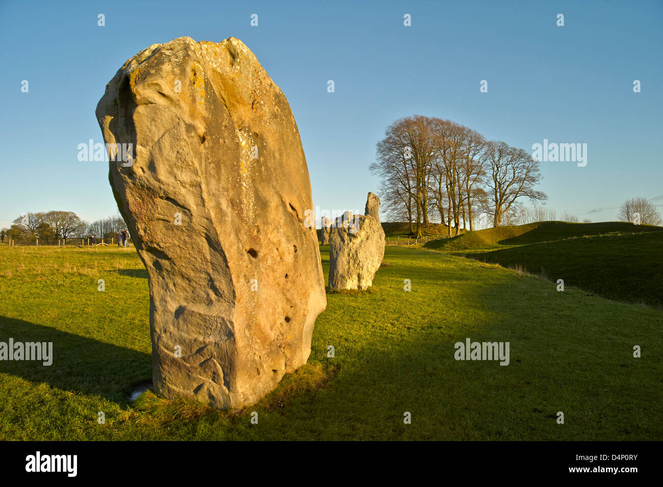 Stones standing hi-res stock photography and images - Alamy