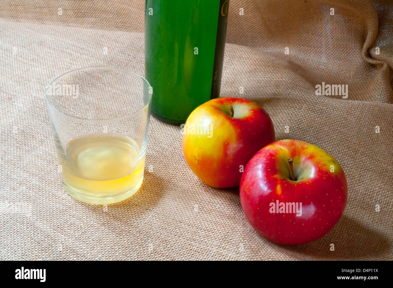 Fruta de sidra hi-res stock photography and images - Alamy