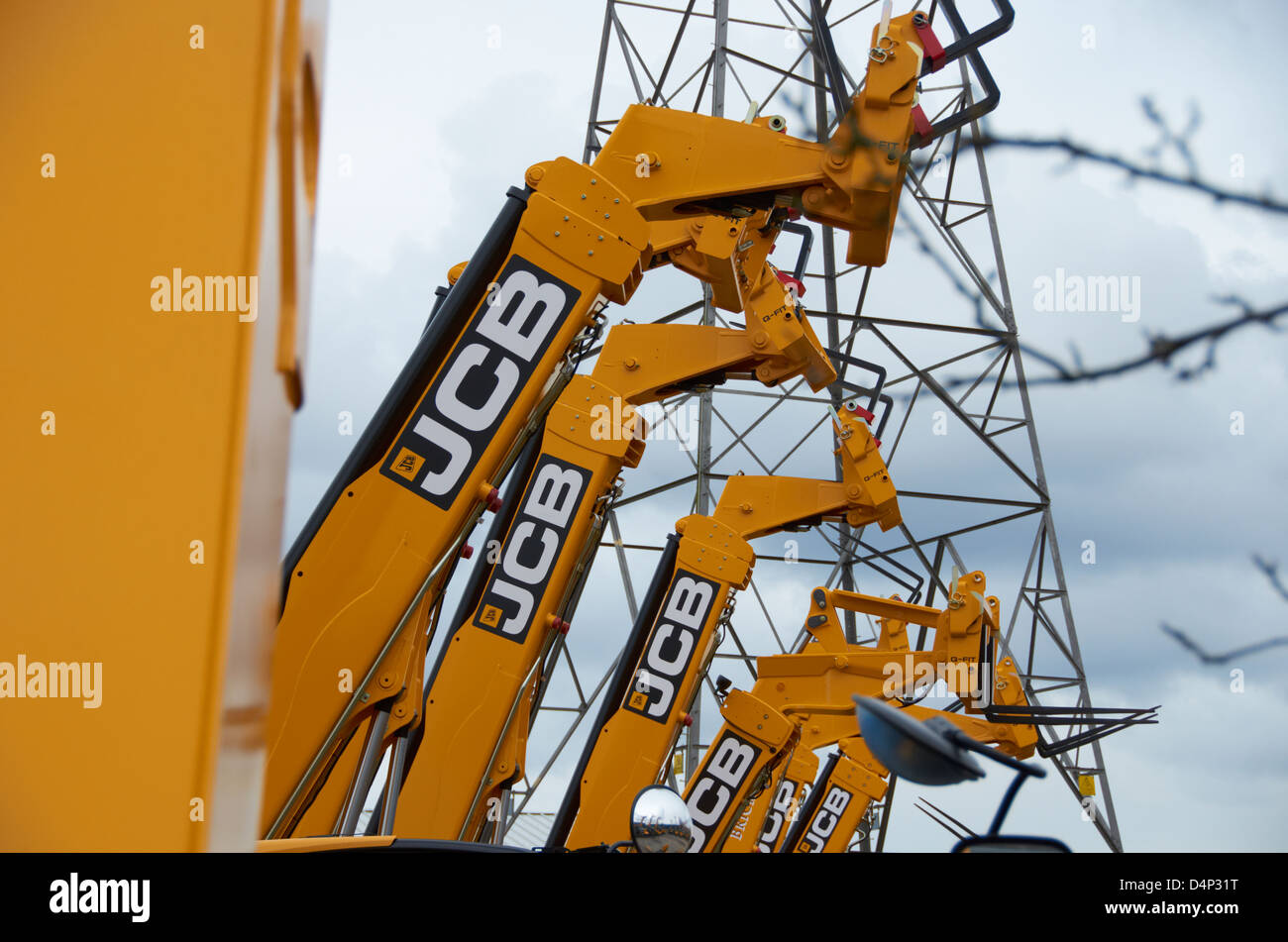 Jcb arm hi-res stock photography and images - Alamy