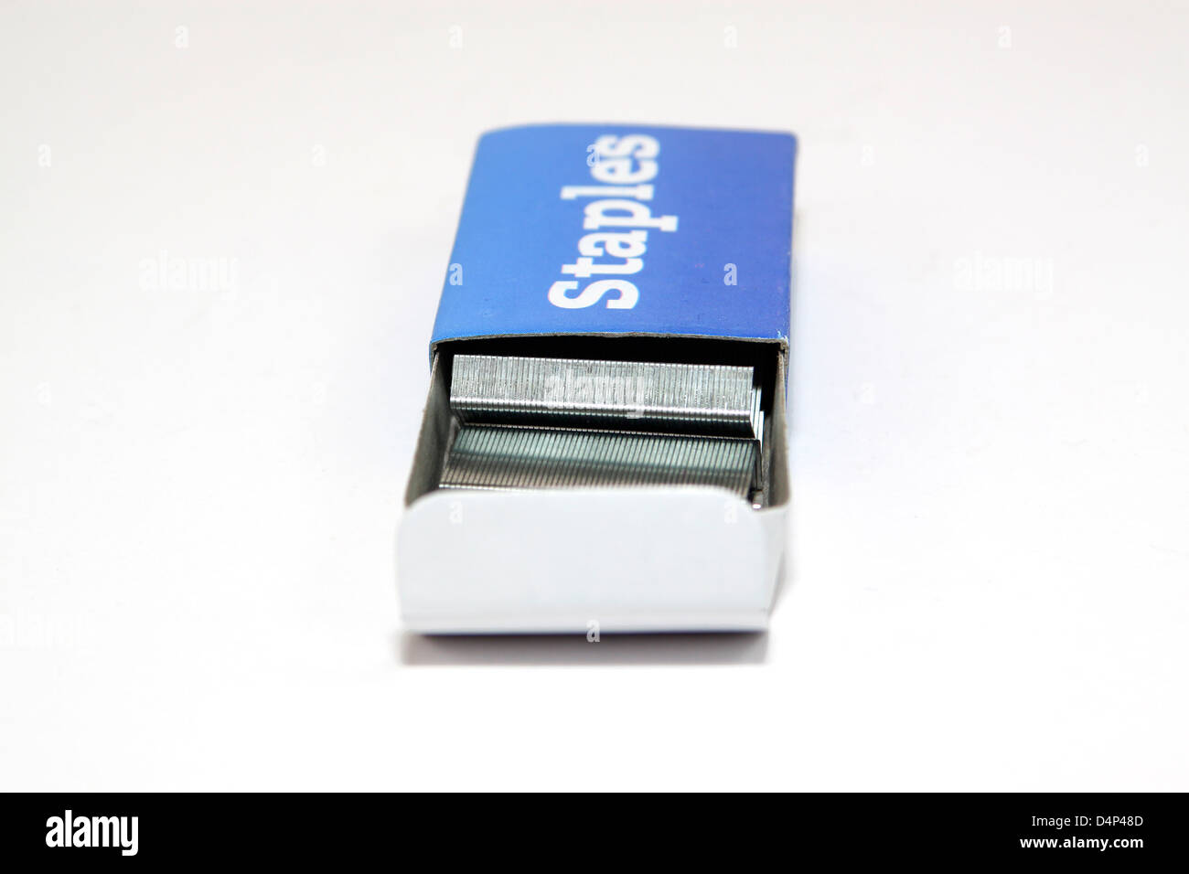Box of small staples Stock Photo - Alamy