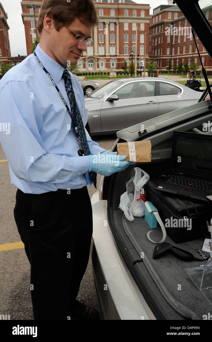 Portable screening devices, including ion mobility spectrometry and ...