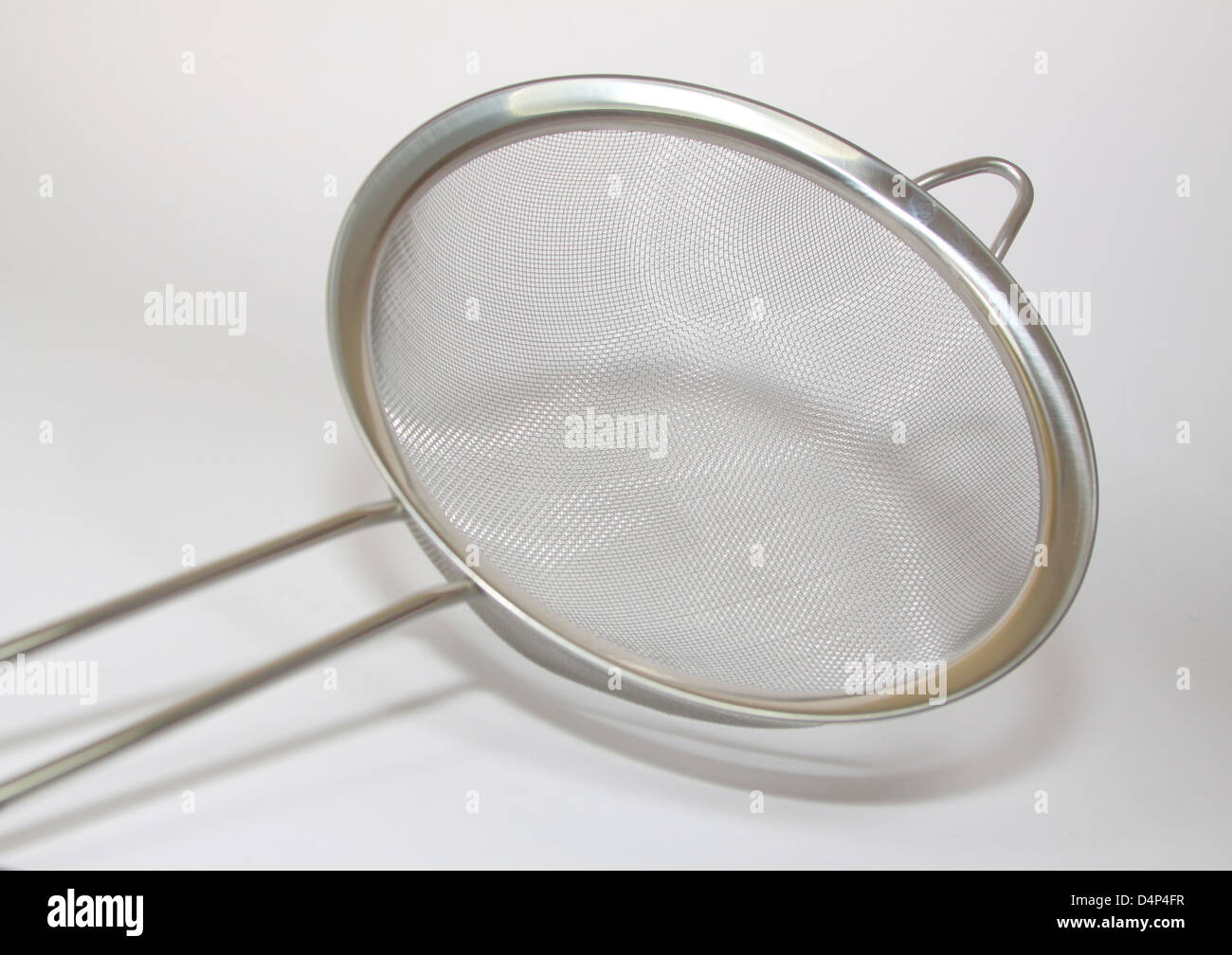 Kitchen sieve hi-res stock photography and images - Alamy