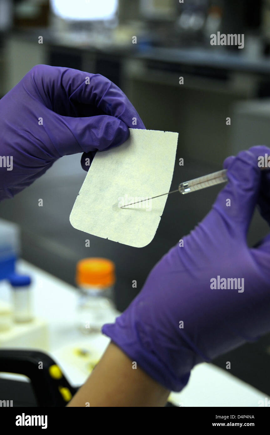 Portable screening devices used at border crossings detect hazardous ...