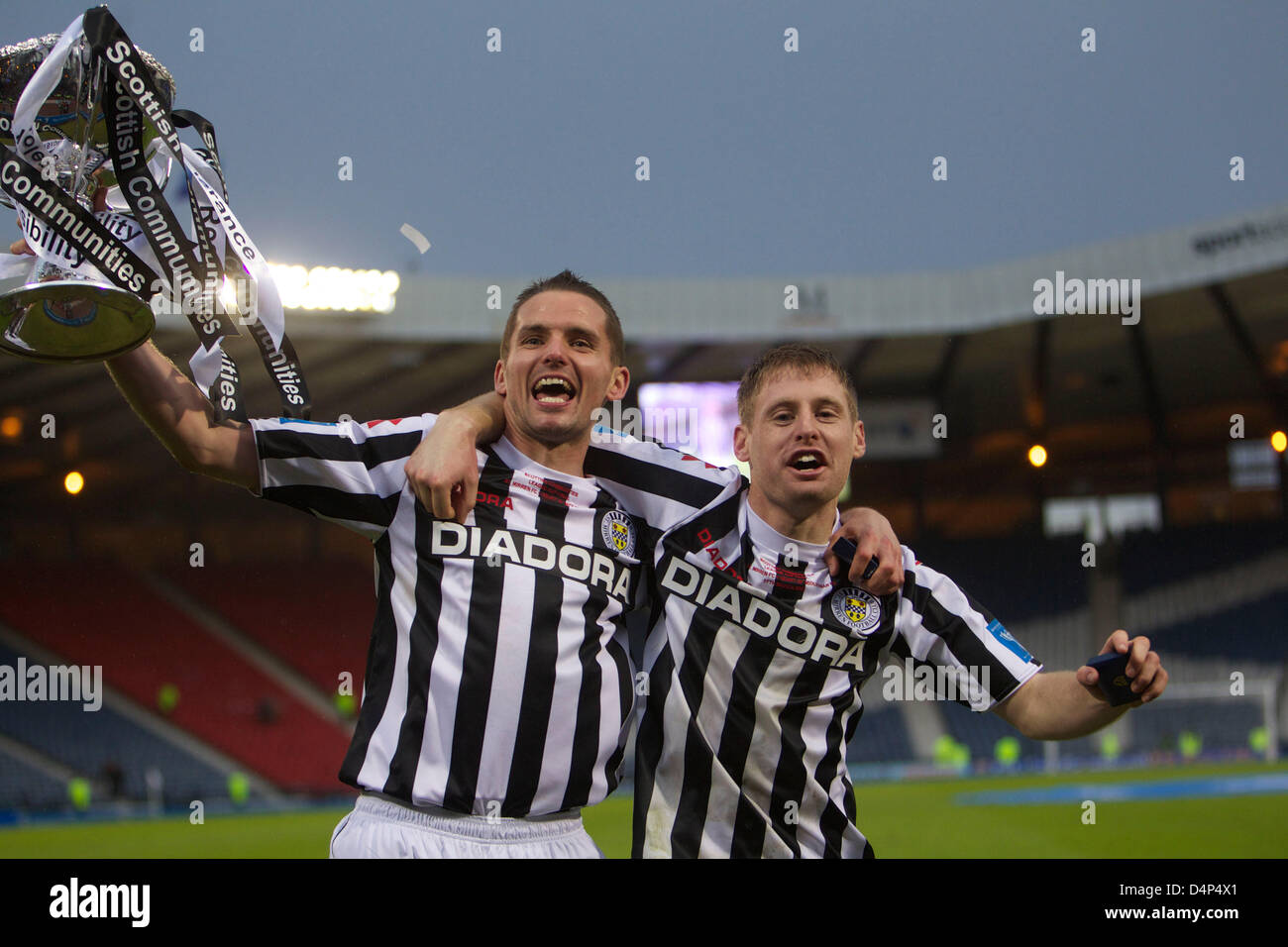 17.03.2013. Glasgow, Scotland. St Mirrens Lee Mair and David Van Zanten ...