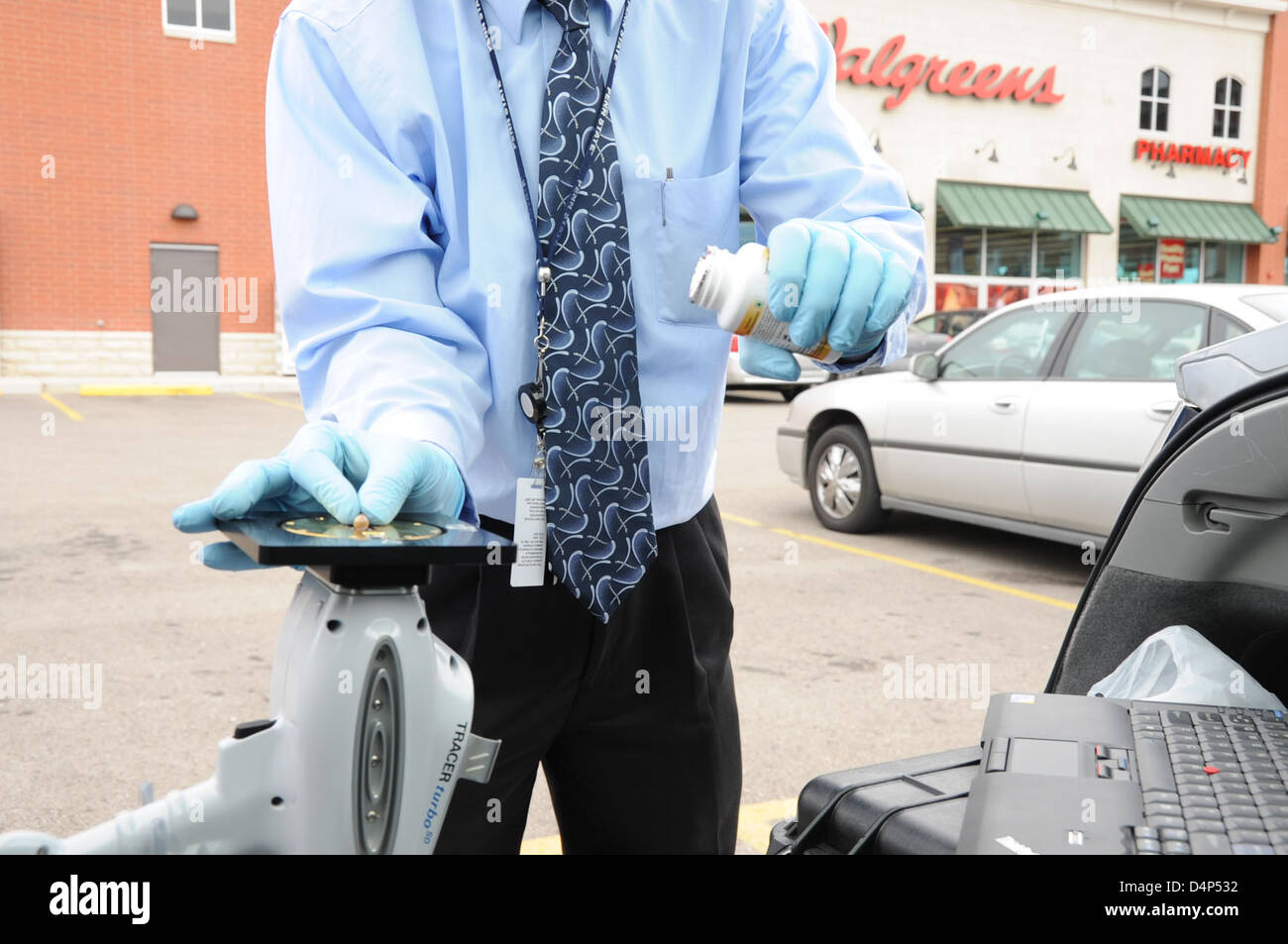 Portable Screening Devices - DSC 0914 Stock Photo - Alamy