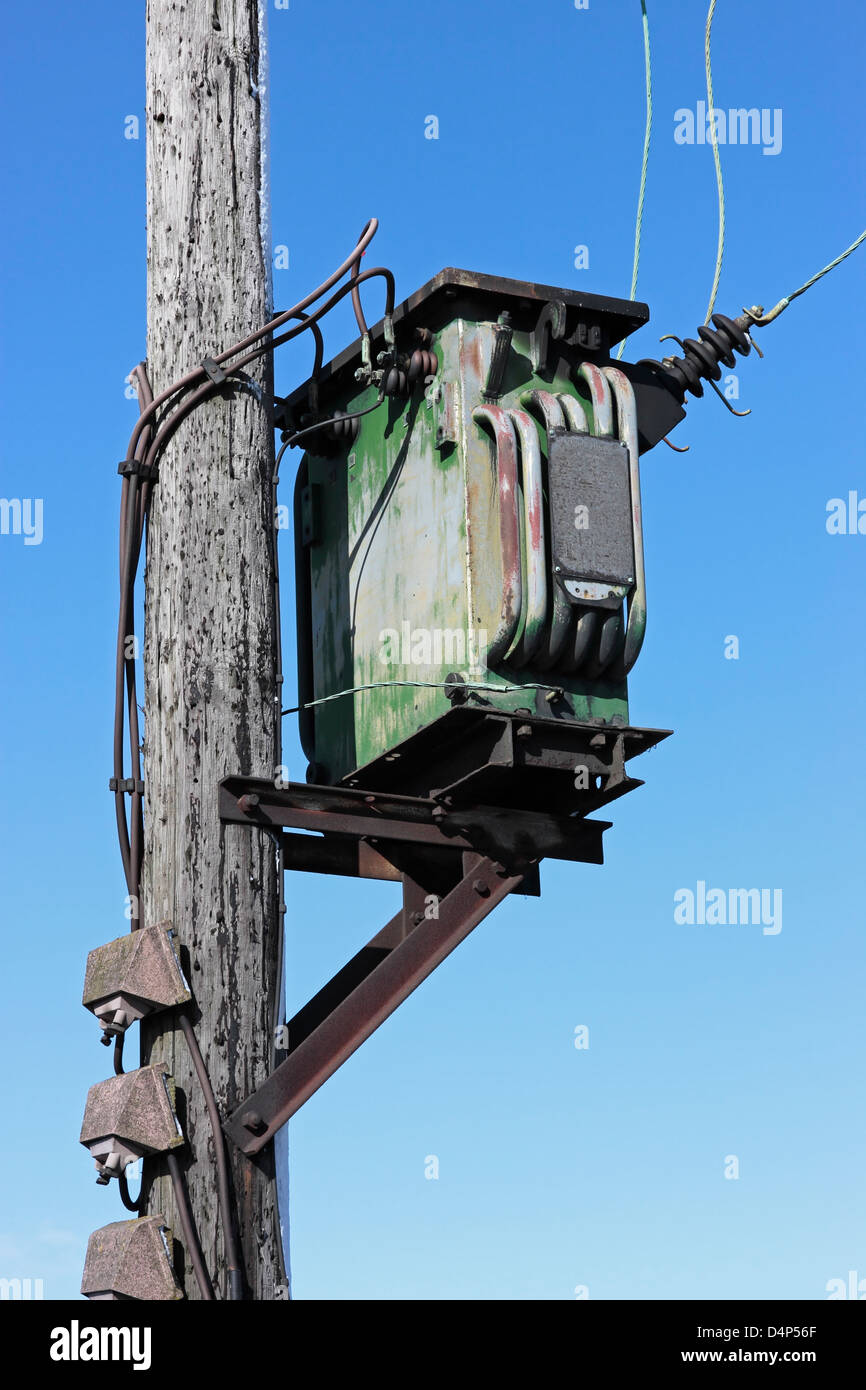 Three phase pole mounted transformer hi-res stock photography and images - Alamy