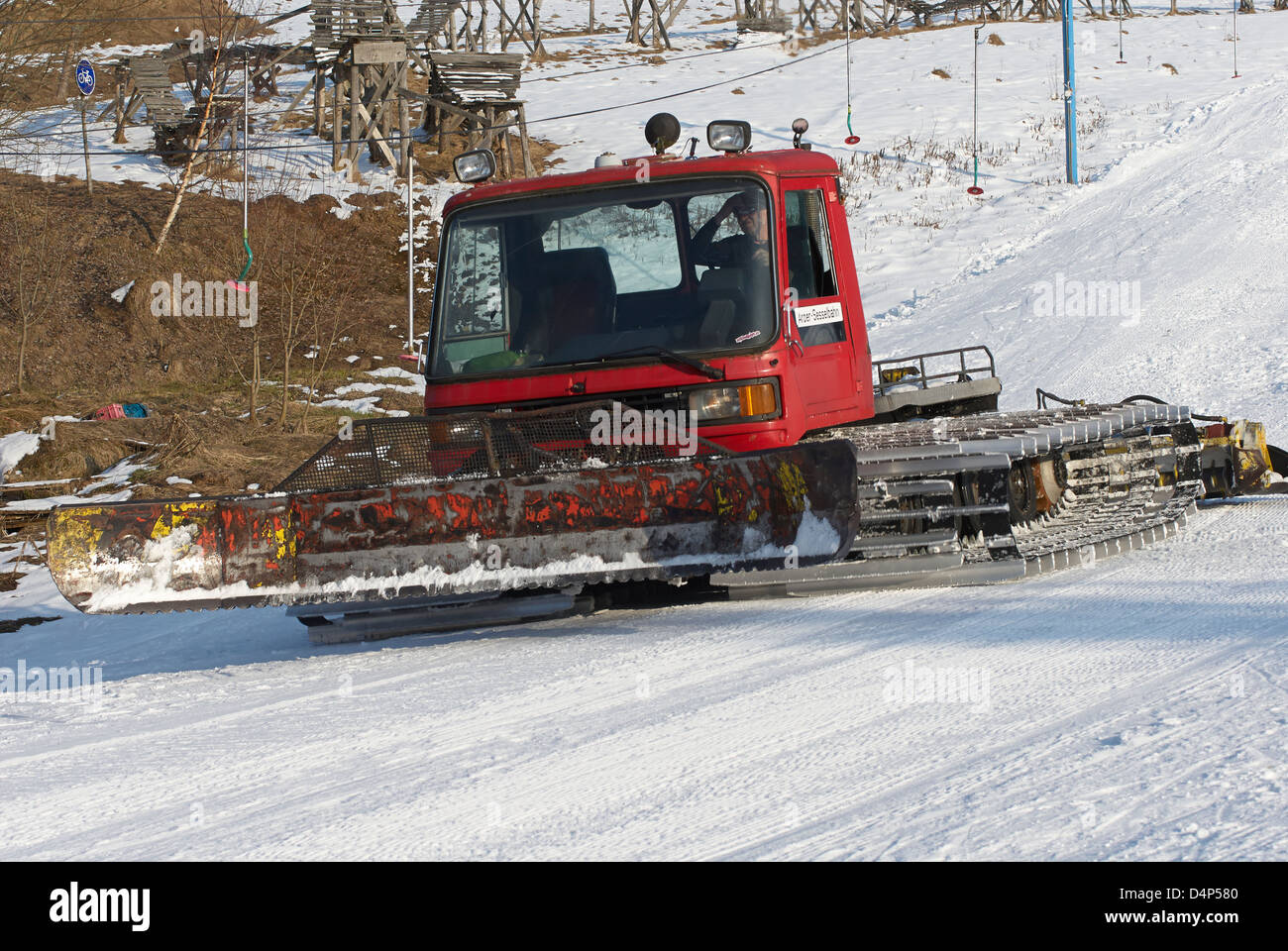 Mogul slopes hi-res stock photography and images - Alamy