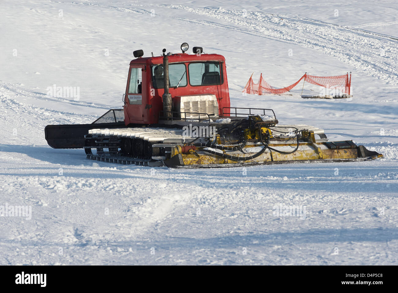 Snow groomer, Snow grooming, piste basher or piste bashing on mountain ...