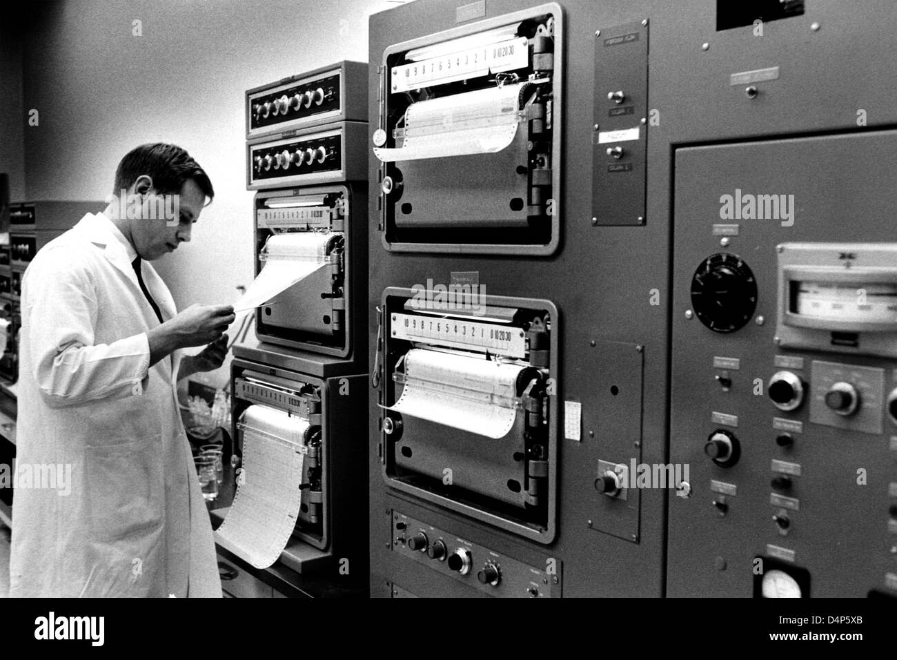 In the 1970s, the FDA utilized advanced laboratory equipment to inspect ...