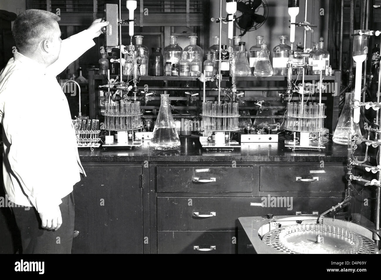 Coal tar colors hi-res stock photography and images - Alamy