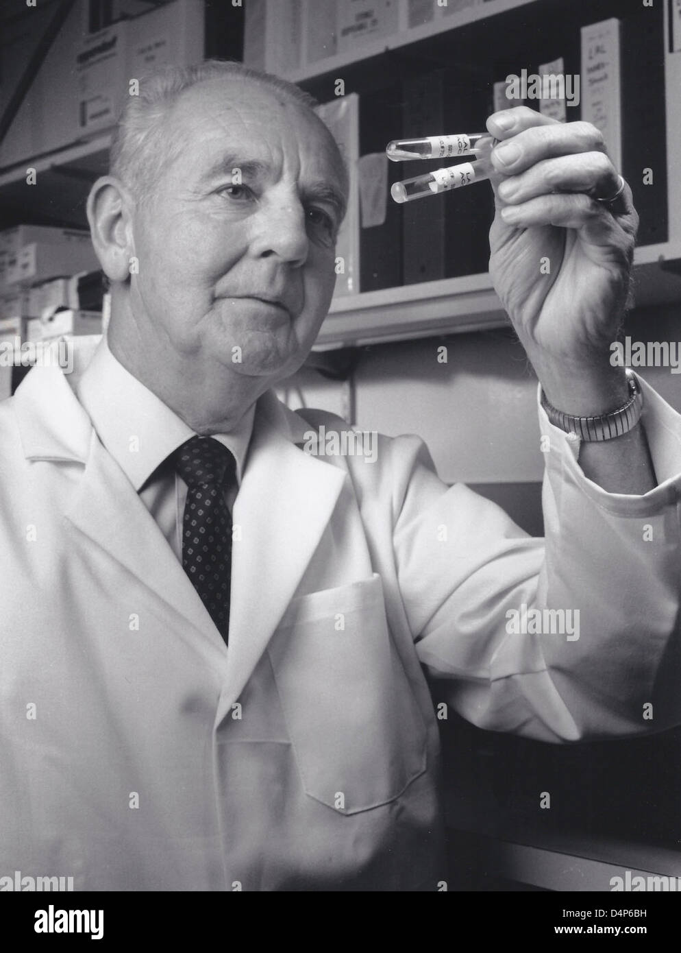 Endotoxin testing hi-res stock photography and images - Alamy