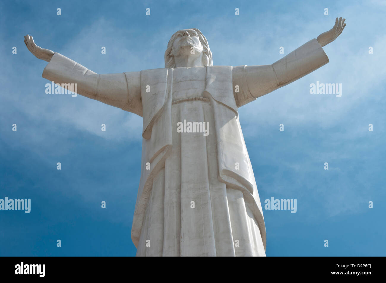 Lima peru statue christ hi-res stock photography and images - Alamy