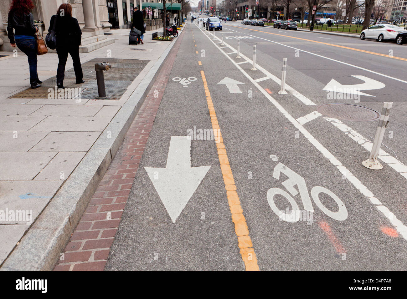 Designated bike lane hi-res stock photography and images - Alamy