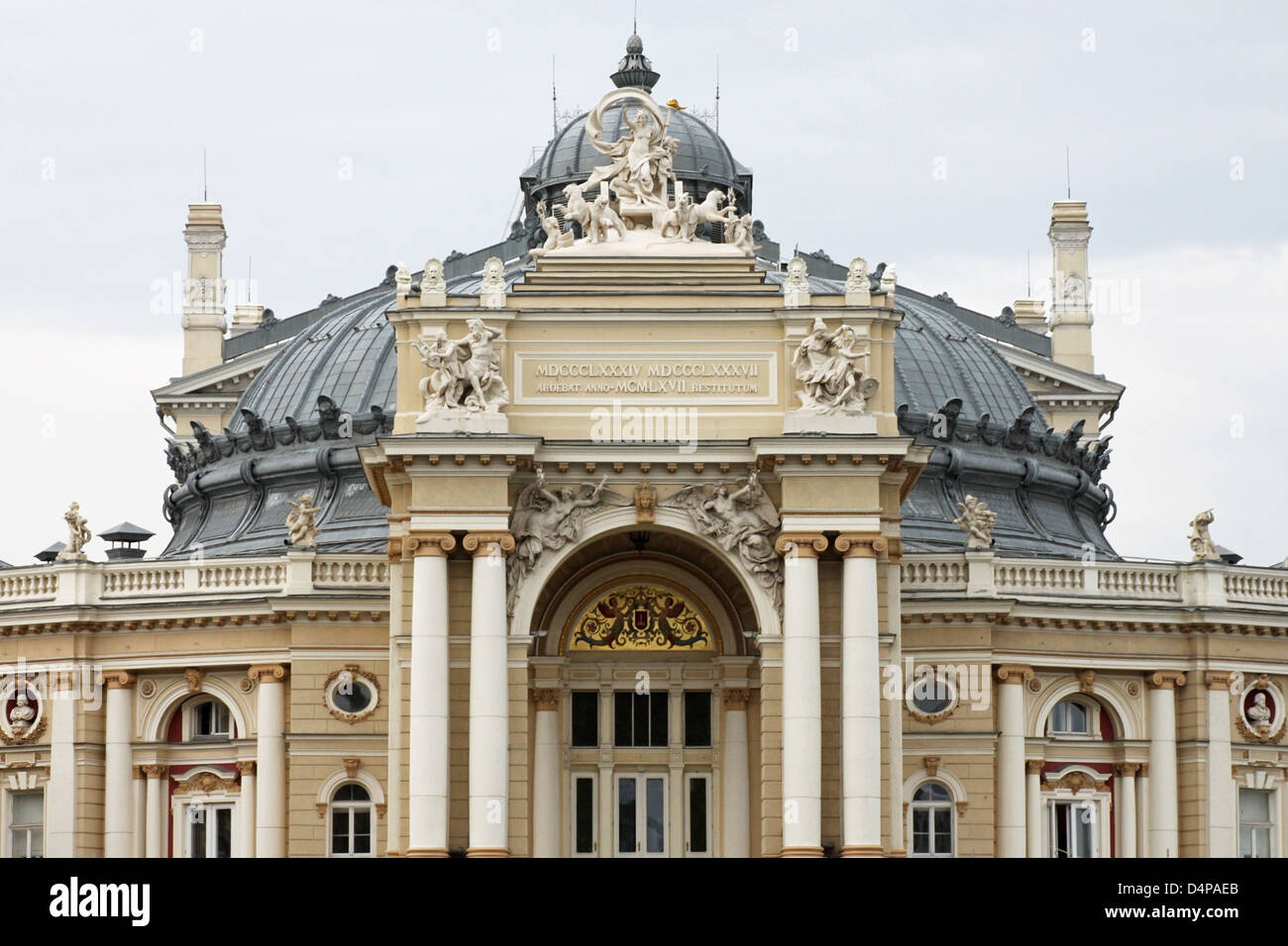 Odessa opera house hi-res stock photography and images - Alamy