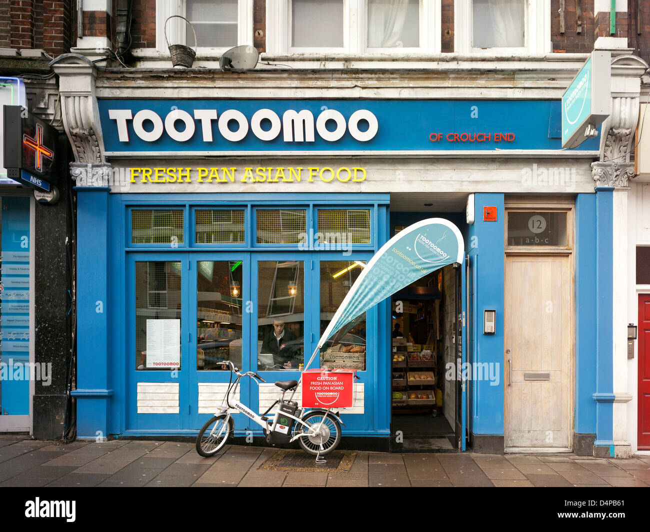 Tootoomoo, London, United Kingdom. Architect: Jennings Design Studio ...