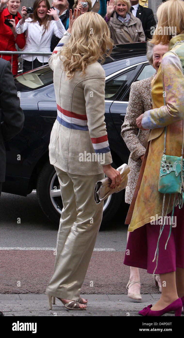 Princess Maxima of the Netherlands attends the official opening of the ...