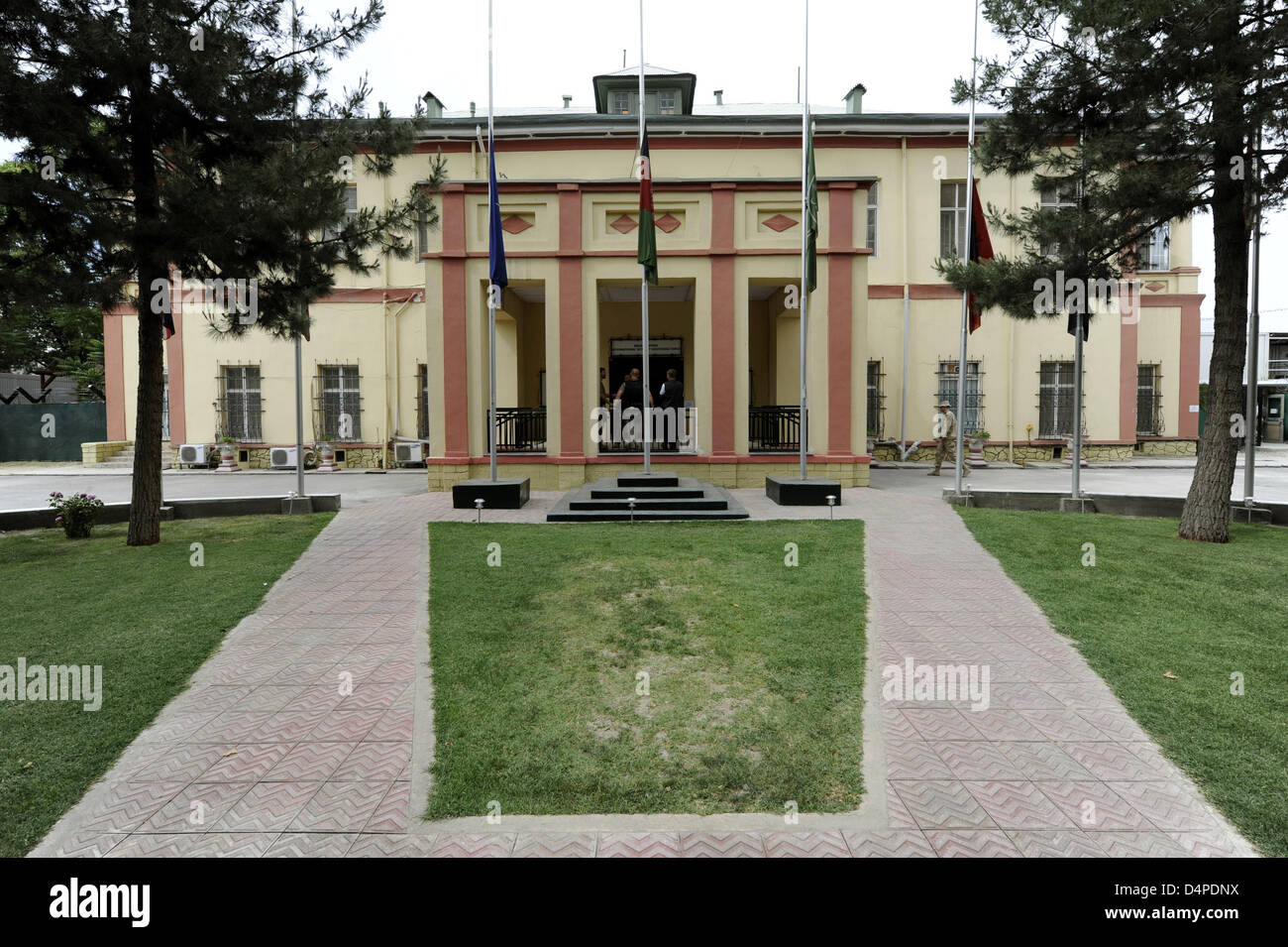 The ISAF headquarters pictured in Kabul, Afghanistan, 03 June 2009 ...