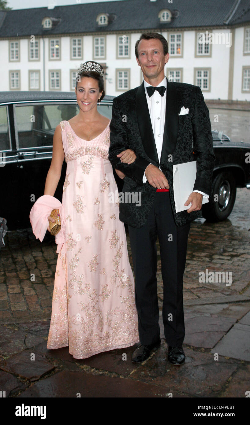 Prince Joachim of Denmark (R) and his wife Princess Marie of Denmark ...