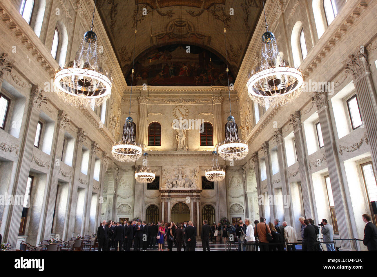 Royal palace netherlands inside hi-res stock photography and images - Alamy