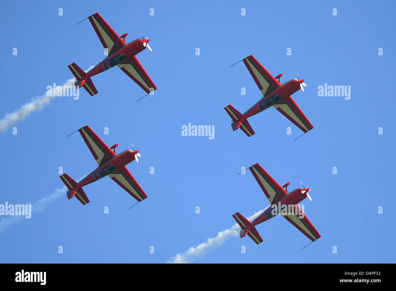 The ?Royal Jordanian Falcons? perform during the air show in ...